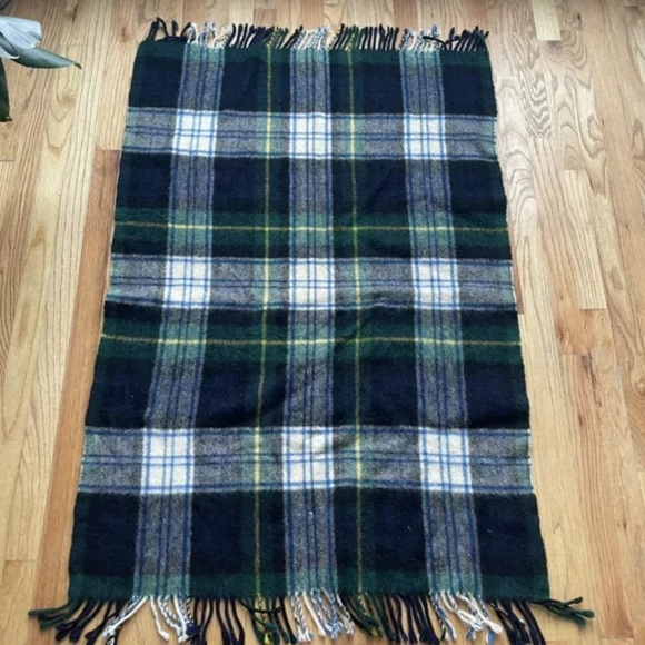 Macy's | Bedding | Vintage 6s Macys Made In Scotland 00 Blue Green Wool ...